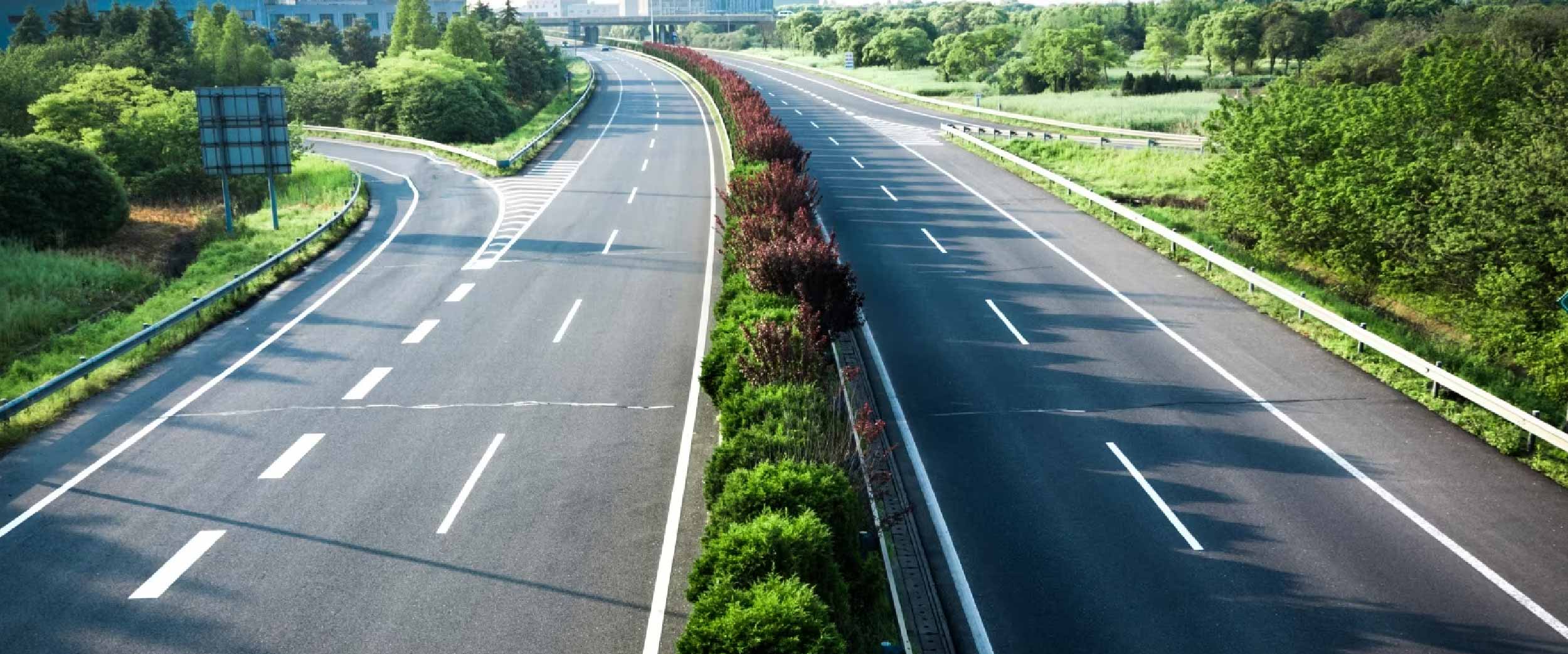 Tips Mengemudi Aman di Jalan Tol, Simak Sekarang!